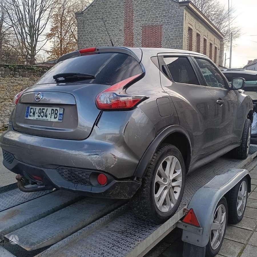 Grey Nissan Juke 2018 in Ukmerge, with an engine capacity of 1.46 L and mileage of 158 thousand km for 3700 €, photo 2 on AUTOMOTO.COM.LV