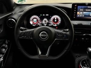 Pelēks Nissan Juke 2025 Klaipėda, ar dzinēja tilpumu 1.00 L un nobraukumu 9 tūkst. km par 18450 €, foto 13 vietnē AUTOMOTO.COM.LV