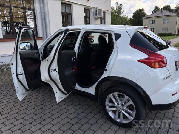 Grey Nissan Juke 2012 in Jelgava, with an engine capacity of 1.50 L and mileage of 158 thousand km for 4500 €, photo 6 on AUTOMOTO.COM.LV