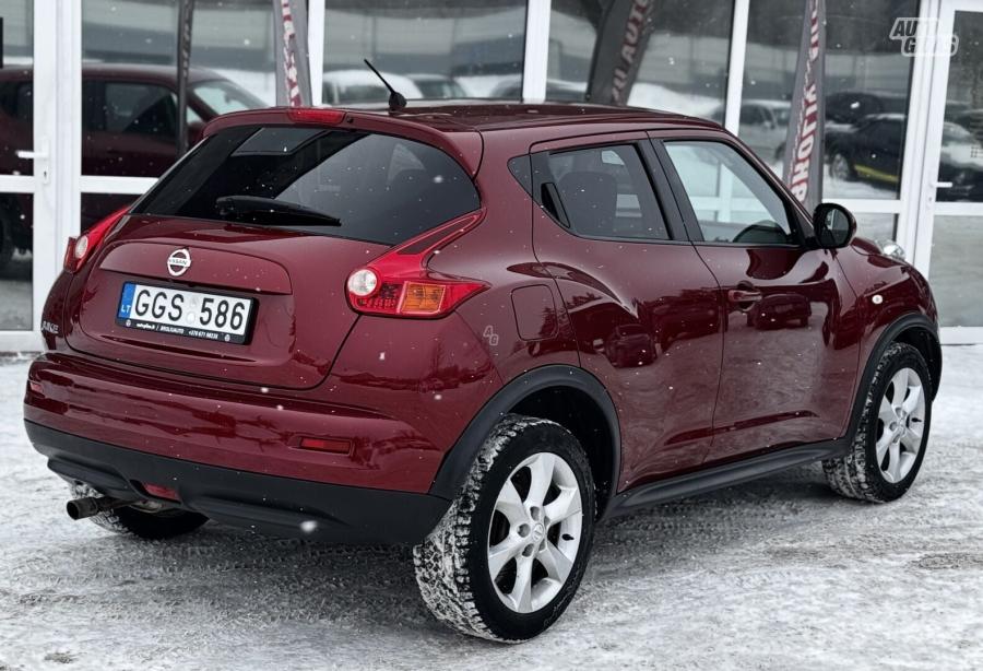 Sarkans Nissan Juke 2010 Radviliškis, ar dzinēja tilpumu 1.60 L un nobraukumu 135 tūkst. km par 4750 €, foto 10 vietnē AUTOMOTO.COM.LV
