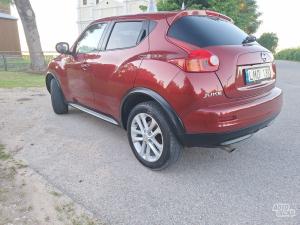Красный Ниссан Жук 2010 в Алитус, объемом двигателя 1.50 л и пробегом 292 тыс. км за 3600 €, фото 3 на AUTOMOTO.COM.LV