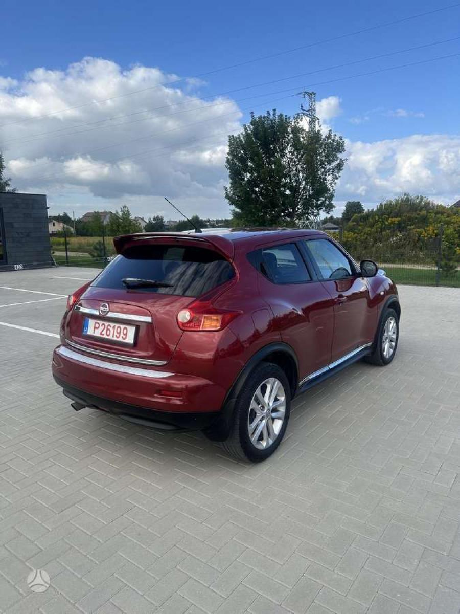 Red Nissan Juke 2010 in Taurage, with an engine capacity of 1.62 L and mileage of 223 thousand km for 4500 €, photo 6 on AUTOMOTO.COM.LV