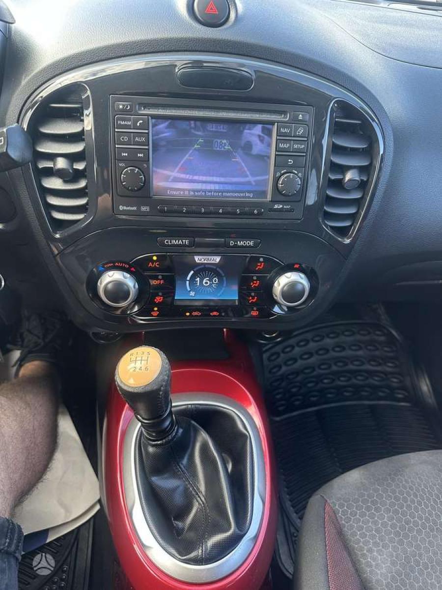 Red Nissan Juke 2010 in Taurage, with an engine capacity of 1.62 L and mileage of 223 thousand km for 4500 €, photo 13 on AUTOMOTO.COM.LV