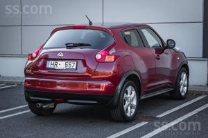 Red Nissan Juke 2011 in Riga, with an engine capacity of 1.60 L and mileage of 0 thousand km for 7500 €, photo 4 on AUTOMOTO.COM.LV