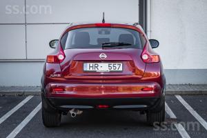 Red Nissan Juke 2011 in Riga, with an engine capacity of 1.60 L and mileage of 0 thousand km for 7500 €, photo 5 on AUTOMOTO.COM.LV