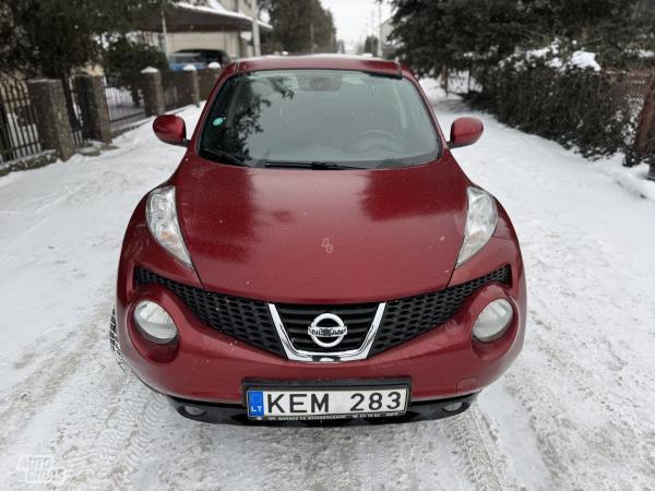 Red Nissan Juke 2011 in Kaunas, with an engine capacity of 1.50 L and mileage of 172 thousand km for 3300 €, photo 3 on AUTOMOTO.COM.LV