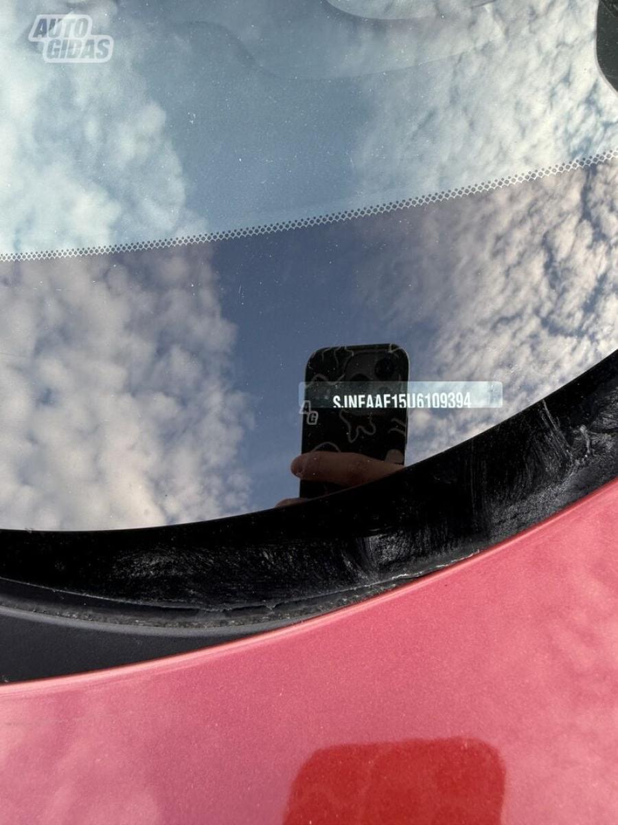 Red Nissan Juke 2011 in Vilnius, with an engine capacity of 1.60 L and mileage of 220 thousand km for 5000 €, photo 11 on AUTOMOTO.COM.LV