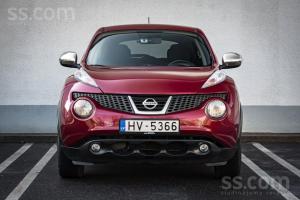 Красный Ниссан Жук 2011 в Рига, объемом двигателя 1.60 л и пробегом 87 тыс. км за 7500 €, фото 3 на AUTOMOTO.COM.LV