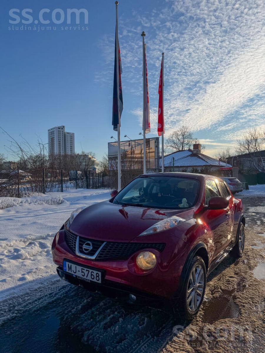 Sarkans Nissan Juke 2011 Rīga, ar dzinēja tilpumu 1.50 L un nobraukumu 190 tūkst. km par 5100 €, foto 1 vietnē AUTOMOTO.COM.LV