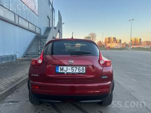 Sarkans Nissan Juke 2011 Rīga, ar dzinēja tilpumu 1.50 L un nobraukumu 190 tūkst. km par 4300 €, foto 6 vietnē AUTOMOTO.COM.LV