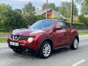 Красный Ниссан Жук 2012 в Рига, объемом двигателя 1.60 л и пробегом 170 тыс. км за 4500 €, фото  на AUTOMOTO.COM.LV