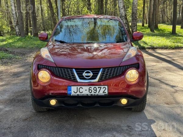 Красный Ниссан Жук 2012 в Рига, объемом двигателя 1.50 л и пробегом 0 тыс. км за 3499 €, фото 8 на AUTOMOTO.COM.LV