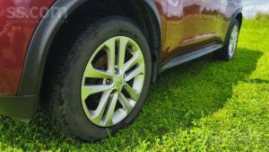 Красный Ниссан Жук 2012 в Бауска, объемом двигателя 1.50 л и пробегом 238 тыс. км за 3650 €, фото 10 на AUTOMOTO.COM.LV