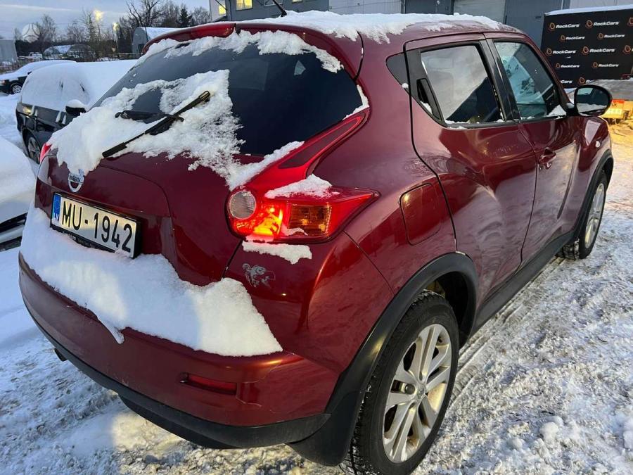 Sarkans Nissan Juke 2013 Rīga, ar dzinēja tilpumu 1.60 L un nobraukumu 215 tūkst. km par 1950 €, foto 4 vietnē AUTOMOTO.COM.LV