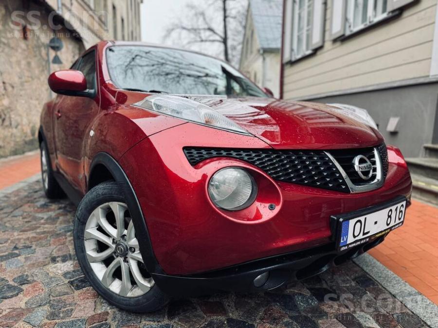Red Nissan Juke 2013 in Cesis, with an engine capacity of 1.50 L and mileage of 0 thousand km for 5790 €, photo 1 on AUTOMOTO.COM.LV