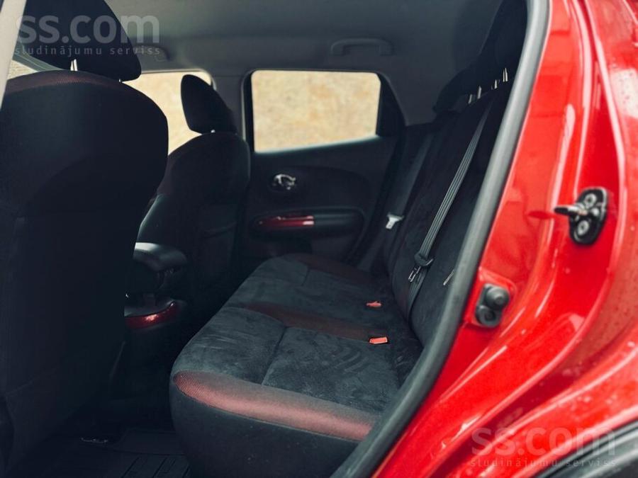 Red Nissan Juke 2013 in Cesis, with an engine capacity of 1.50 L and mileage of 0 thousand km for 5790 €, photo 11 on AUTOMOTO.COM.LV