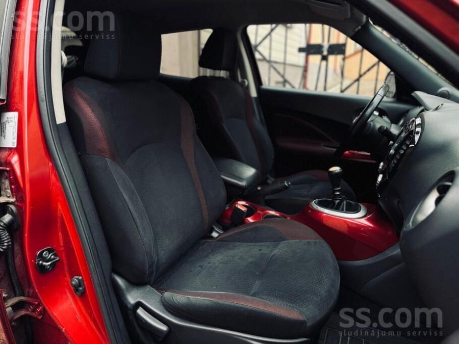 Red Nissan Juke 2013 in Cesis, with an engine capacity of 1.50 L and mileage of 0 thousand km for 5790 €, photo 12 on AUTOMOTO.COM.LV