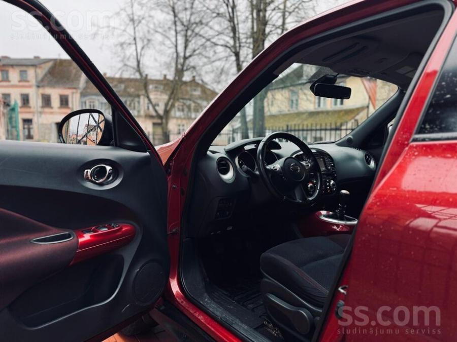 Red Nissan Juke 2013 in Cesis, with an engine capacity of 1.50 L and mileage of 0 thousand km for 5790 €, photo 22 on AUTOMOTO.COM.LV