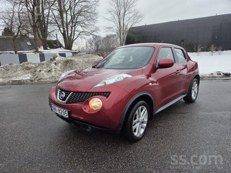 Sarkans Nissan Juke 2013 Rīga, ar dzinēja tilpumu 1.60 L un nobraukumu 160 tūkst. km par 6200 €, foto 3 vietnē AUTOMOTO.COM.LV