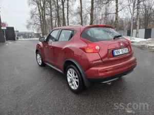 Sarkans Nissan Juke 2013 Rīga, ar dzinēja tilpumu 1.60 L un nobraukumu 160 tūkst. km par 6200 €, foto 5 vietnē AUTOMOTO.COM.LV