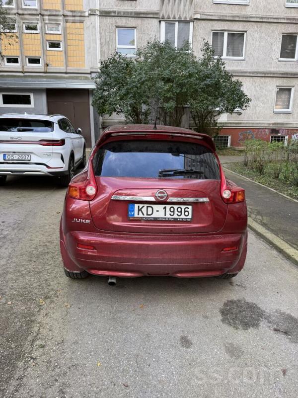 Sarkans Nissan Juke 2013 Rīga, ar dzinēja tilpumu 1.60 L un nobraukumu 99 tūkst. km par 5000 €, foto 3 vietnē AUTOMOTO.COM.LV