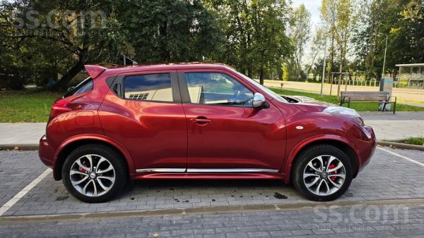 Sarkans Nissan Juke 2013 Rīga, ar dzinēja tilpumu 1.60 L un nobraukumu 98 tūkst. km par 6000 €, foto 4 vietnē AUTOMOTO.COM.LV