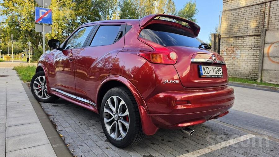 Red Nissan Juke 2013 in Riga, with an engine capacity of 1.60 L and mileage of 98 thousand km for 6000 €, photo 6 on AUTOMOTO.COM.LV