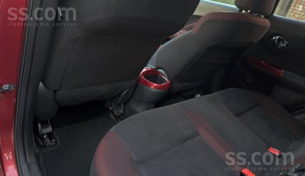 Sarkans Nissan Juke 2013 Rīga, ar dzinēja tilpumu 1.60 L un nobraukumu 98 tūkst. km par 6000 €, foto 10 vietnē AUTOMOTO.COM.LV