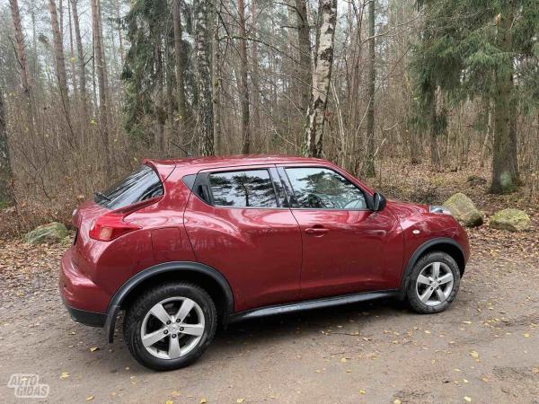 Sarkans Nissan Juke 2014 Viļņa, ar dzinēja tilpumu 1.60 L un nobraukumu 152 tūkst. km par 5350 €, foto 3 vietnē AUTOMOTO.COM.LV