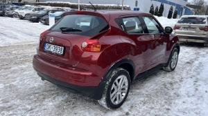Red Nissan Juke 2014 in Riga, with an engine capacity of 1.60 L and mileage of 89 thousand km for 6900 €, photo 3 on AUTOMOTO.COM.LV