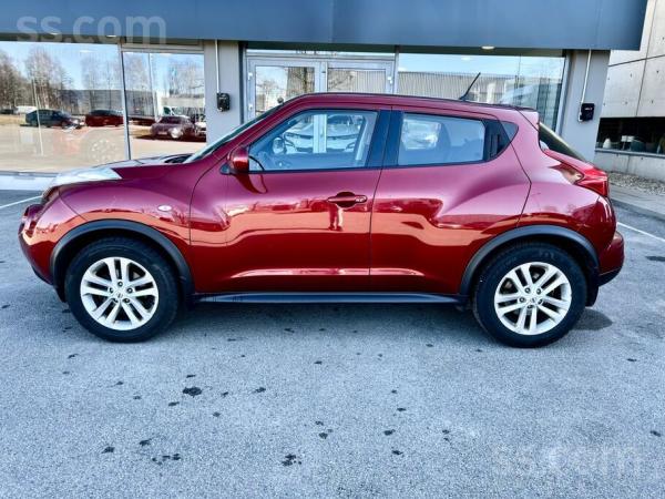 Red Nissan Juke 2014 in Riga, with an engine capacity of 1.60 L and mileage of 115 thousand km for 6190 €, photo 10 on AUTOMOTO.COM.LV