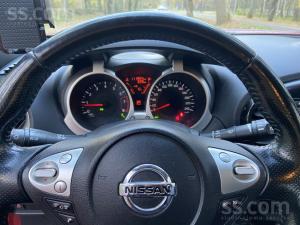 Sarkans Nissan Juke 2014 Liepāja, ar dzinēja tilpumu 1.60 L un nobraukumu 120 tūkst. km par 7300 €, foto 4 vietnē AUTOMOTO.COM.LV