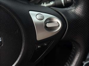 Sarkans Nissan Juke 2014 Kauņa, ar dzinēja tilpumu 1.60 L un nobraukumu 175 tūkst. km par 6999 €, foto 19 vietnē AUTOMOTO.COM.LV