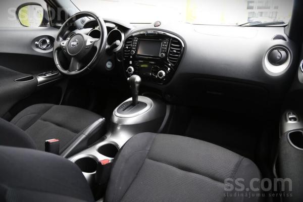 Red Nissan Juke 2014 in Riga, with an engine capacity of 1.60 L and mileage of 116 thousand km for 6495 €, photo 9 on AUTOMOTO.COM.LV
