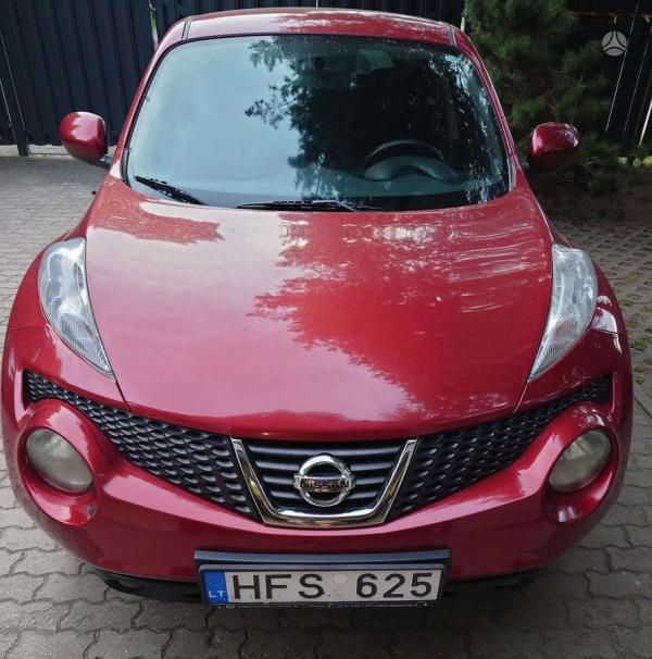 Sarkans Nissan Juke 2014 Kauņa, ar dzinēja tilpumu 1.60 L un nobraukumu 136 tūkst. km par 4950 €, foto 3 vietnē AUTOMOTO.COM.LV
