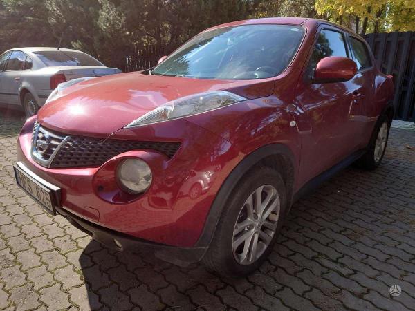 Sarkans Nissan Juke 2014 Kauņa, ar dzinēja tilpumu 1.60 L un nobraukumu 136 tūkst. km par 4950 €, foto 4 vietnē AUTOMOTO.COM.LV