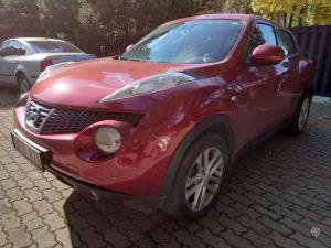 Red Nissan Juke 2014 in Kaunas, with an engine capacity of 1.60 L and mileage of 136 thousand km for 4950 €, photo 4 on AUTOMOTO.COM.LV