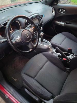 Red Nissan Juke 2014 in Kaunas, with an engine capacity of 1.60 L and mileage of 136 thousand km for 4950 €, photo 9 on AUTOMOTO.COM.LV