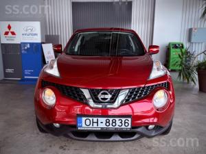 Красный Ниссан Жук 2015 в Екабпилс, объемом двигателя 1.60 л и пробегом 104 тыс. км за 6600 €, фото  на AUTOMOTO.COM.LV