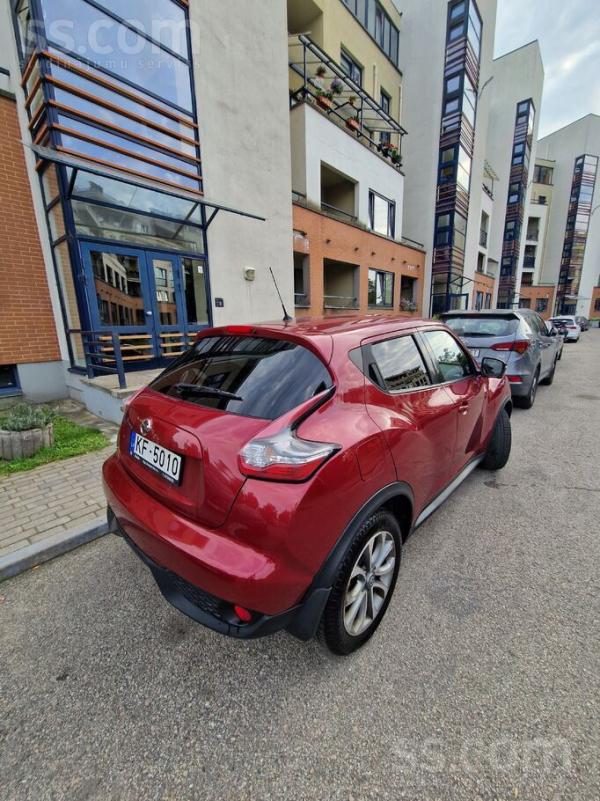 Nissan Juke 2015 in Riga on AUTOMOTO.COM.LV Red Nissan Juke 2015 in Riga, with an engine capacity of 1.20 L and mileage of 123 thousand km for 6500 €, photo 4 on AUTOMOTO.COM.LV