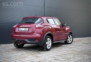 Red Nissan Juke 2016 in Riga, with an engine capacity of 1.60 L and mileage of 143 thousand km for 6950 €, photo 7 on AUTOMOTO.COM.LV