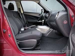 Red Nissan Juke 2016 in Riga, with an engine capacity of 1.60 L and mileage of 143 thousand km for 6950 €, photo 15 on AUTOMOTO.COM.LV