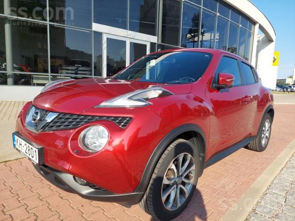 Red Nissan Juke 2016 in Daugavpils, with an engine capacity of 1.60 L and mileage of 59 thousand km for 8450 €, photo 1 on AUTOMOTO.COM.LV