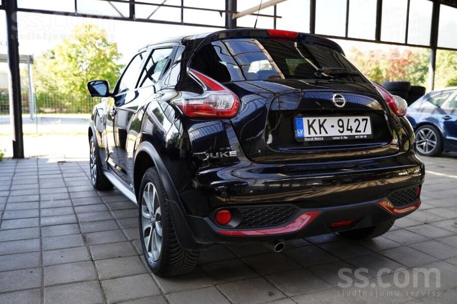 Red Nissan Juke 2016 in Riga, with an engine capacity of 1.60 L and mileage of 114 thousand km for 7200 €, photo 4 on AUTOMOTO.COM.LV