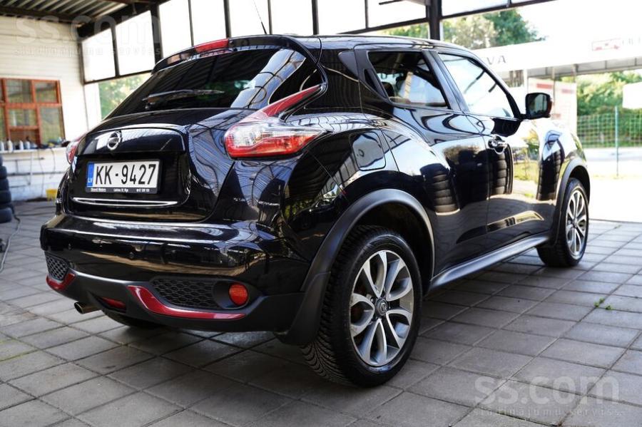 Red Nissan Juke 2016 in Riga, with an engine capacity of 1.60 L and mileage of 114 thousand km for 7200 €, photo 5 on AUTOMOTO.COM.LV