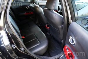 Red Nissan Juke 2016 in Riga, with an engine capacity of 1.60 L and mileage of 114 thousand km for 7200 €, photo 10 on AUTOMOTO.COM.LV