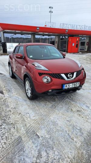 Red Nissan Juke 2017 in Ogre, with an engine capacity of 1.60 L and mileage of 85 thousand km for 7300 €, photo  on AUTOMOTO.COM.LV