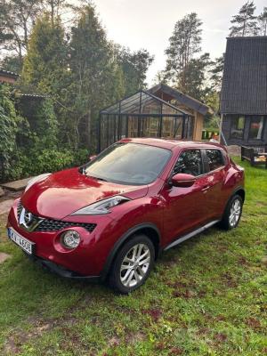 Red Nissan Juke 2017 in Riga, with an engine capacity of 1.60 L and mileage of 103 thousand km for 7100 €, photo  on AUTOMOTO.COM.LV