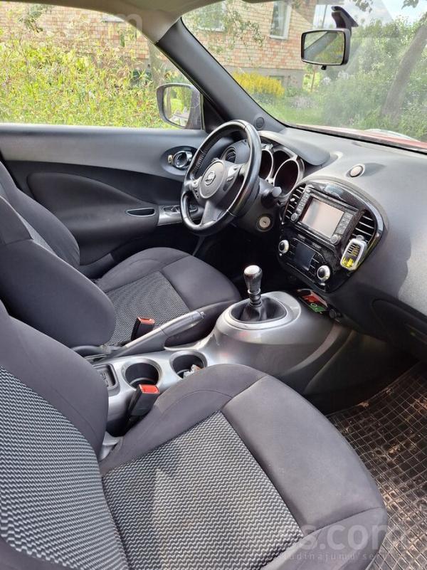 Red Nissan Juke 2018 in Aluksne, with an engine capacity of 1.20 L and mileage of 164 thousand km for 7000 €, photo 7 on AUTOMOTO.COM.LV