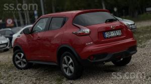 Red Nissan Juke 2018 in Jelgava, with an engine capacity of 1.60 L and mileage of 132 thousand km for 7990 €, photo 5 on AUTOMOTO.COM.LV